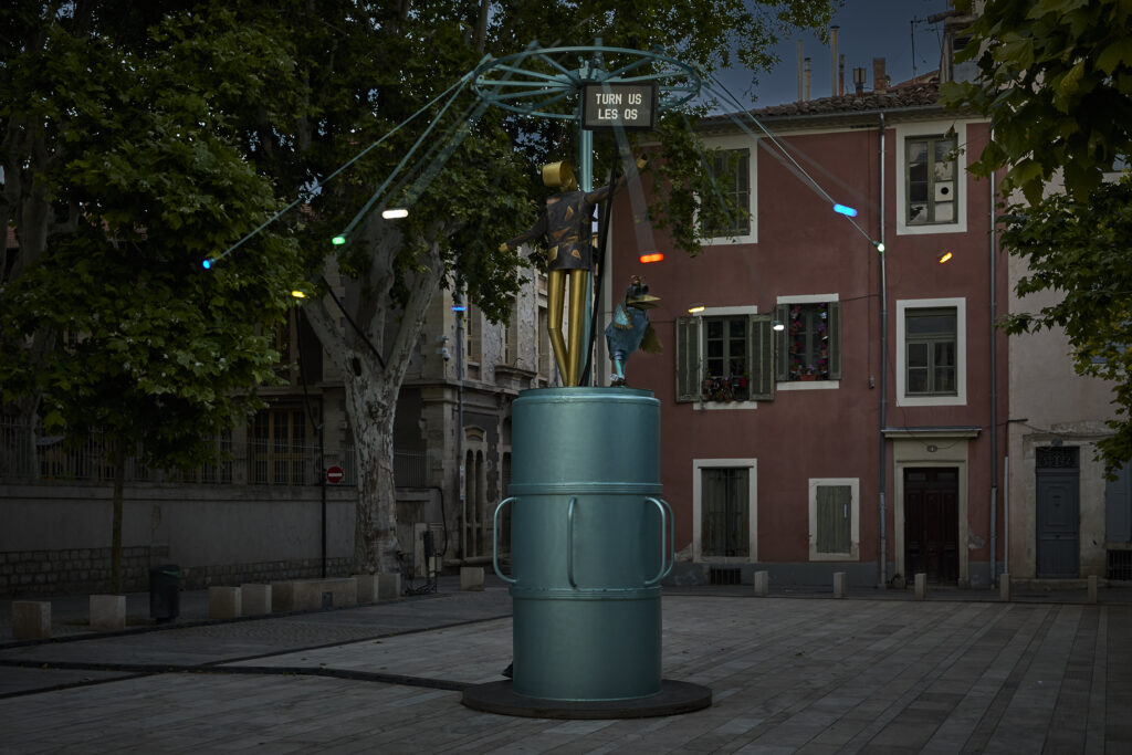 BEE BE MON MANÈGE – Contemporaine de Nîmes